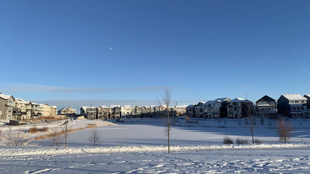 Edgemont, Edmonton | Neighbourhood Profile & Listings